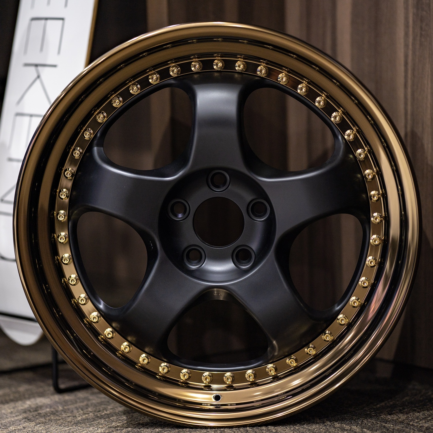 bondでも“W〇〇K”！！(`･ω･´)b | bond shop NAGOYA BLOG