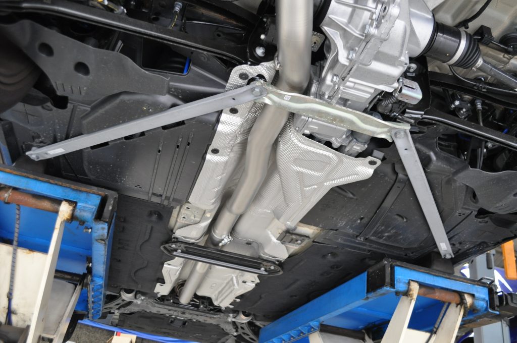 MINI F60 JCW×REMUS マフラー