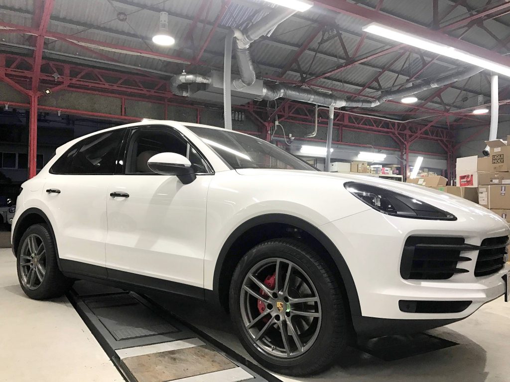 ZIMG_2508 | 関西のメルセデスベンツ・ポルシェ・フェラーリのカスタムや車輌販売はボンド大阪へ