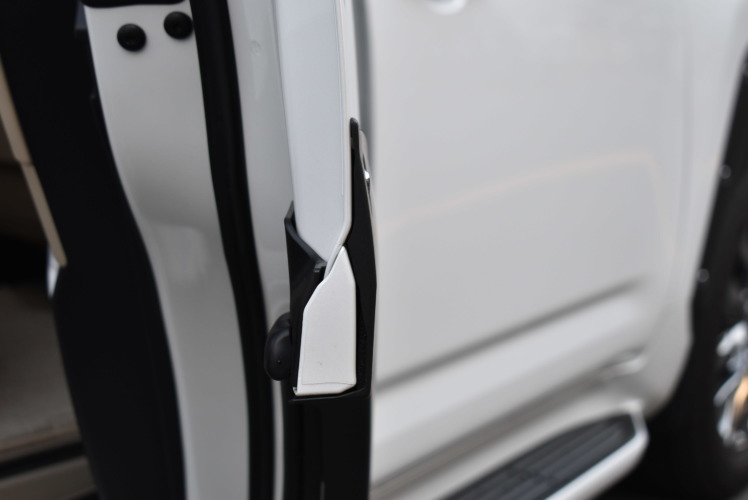 DSC_0037 | 関西のメルセデスベンツ・ポルシェ・フェラーリのカスタムや車輌販売はボンド大阪へ